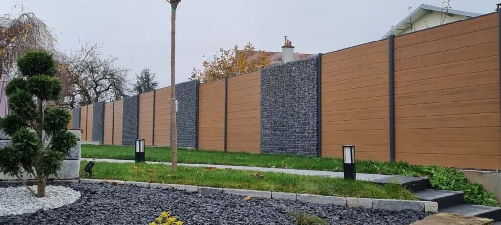 Quelle palissade en bois choisir pour clôturer son jardin