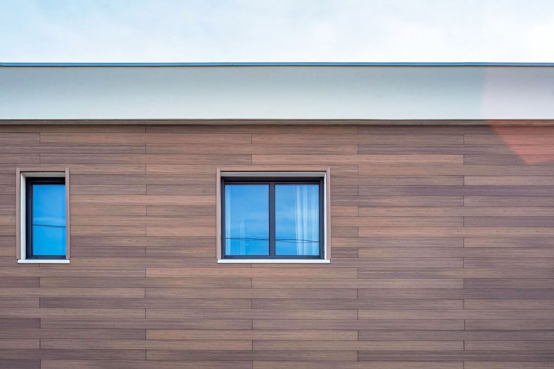 Comment moderniser sa façade avec un bardage bois extérieur tendance